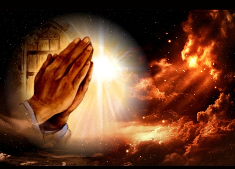 El Arte del Repujado: “Manos que oran”