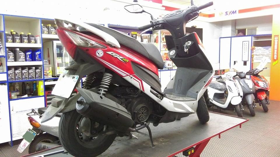 小飛俠的生活車誌: Sym GR125 limited 11000km保養