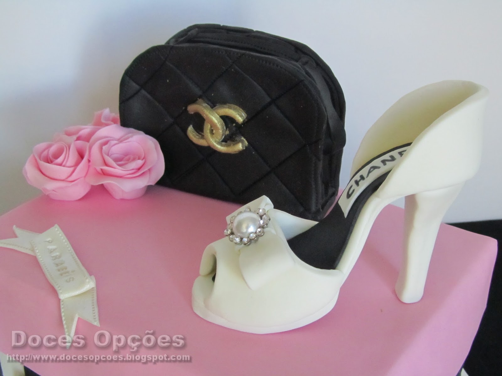 Doces Opções: Bolo de aniversário Chanel