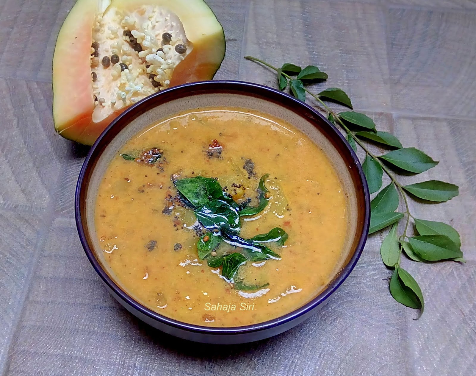 Raw papaya Kootu/ Papaya curry