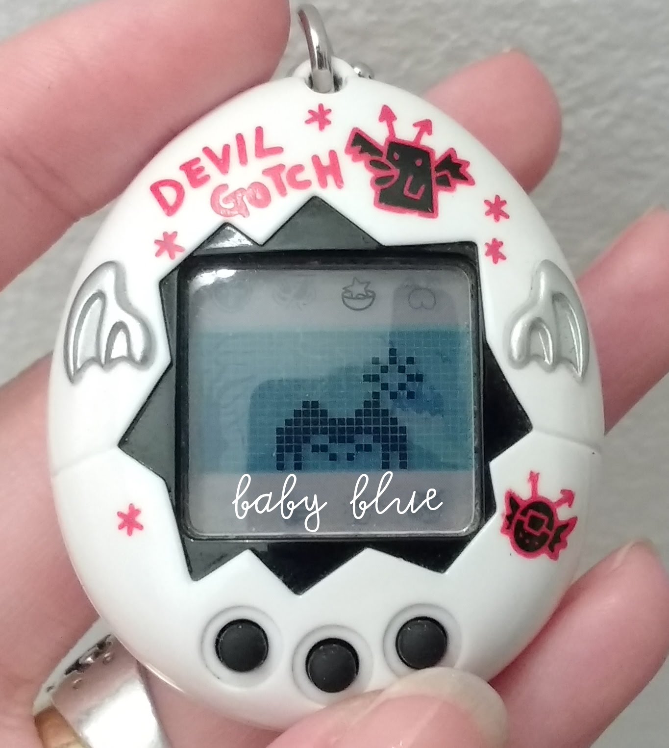 Mascotas virtuales de baby blue: Avances del Devilgotchi