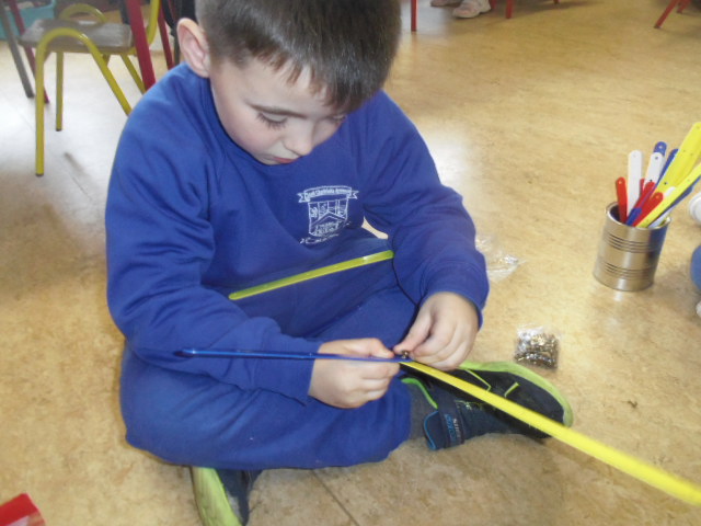 Maths Page: Looking at angles