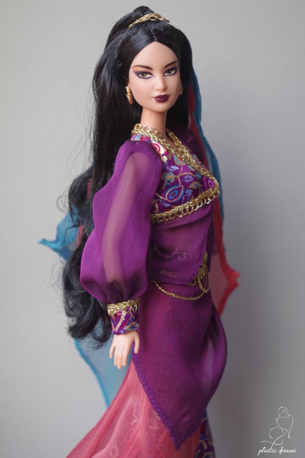 Plastic Dreams Dolls :: Barbie et miniatures: Tales of the Arabian ...