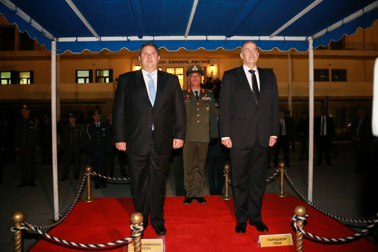 Τελετή Παράδοσης – Παραλαβής στο ΥΠΕΘΑ - ΣΤΡΑΤΙΩΤΙΚΑ ΘΕΜΑΤΑ... ΕΠ ΩΜΟΥ