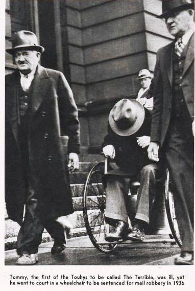 Roger Touhy, Gangster: The victim of a machine gunning and Palsy, Tommy ...