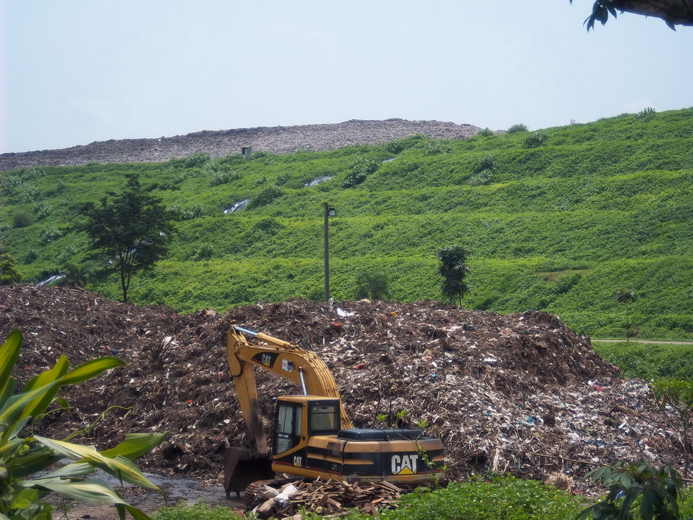 Me Reflecting on Bantar Gebang [Photos Updated]