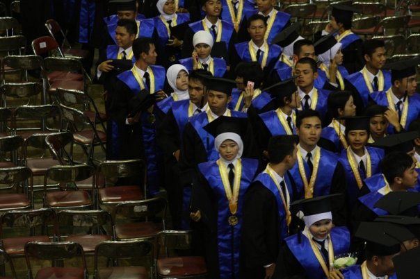 STPDN Angkatan 17: Wisuda & Pengukuhan Purna Praja STPDN 17
