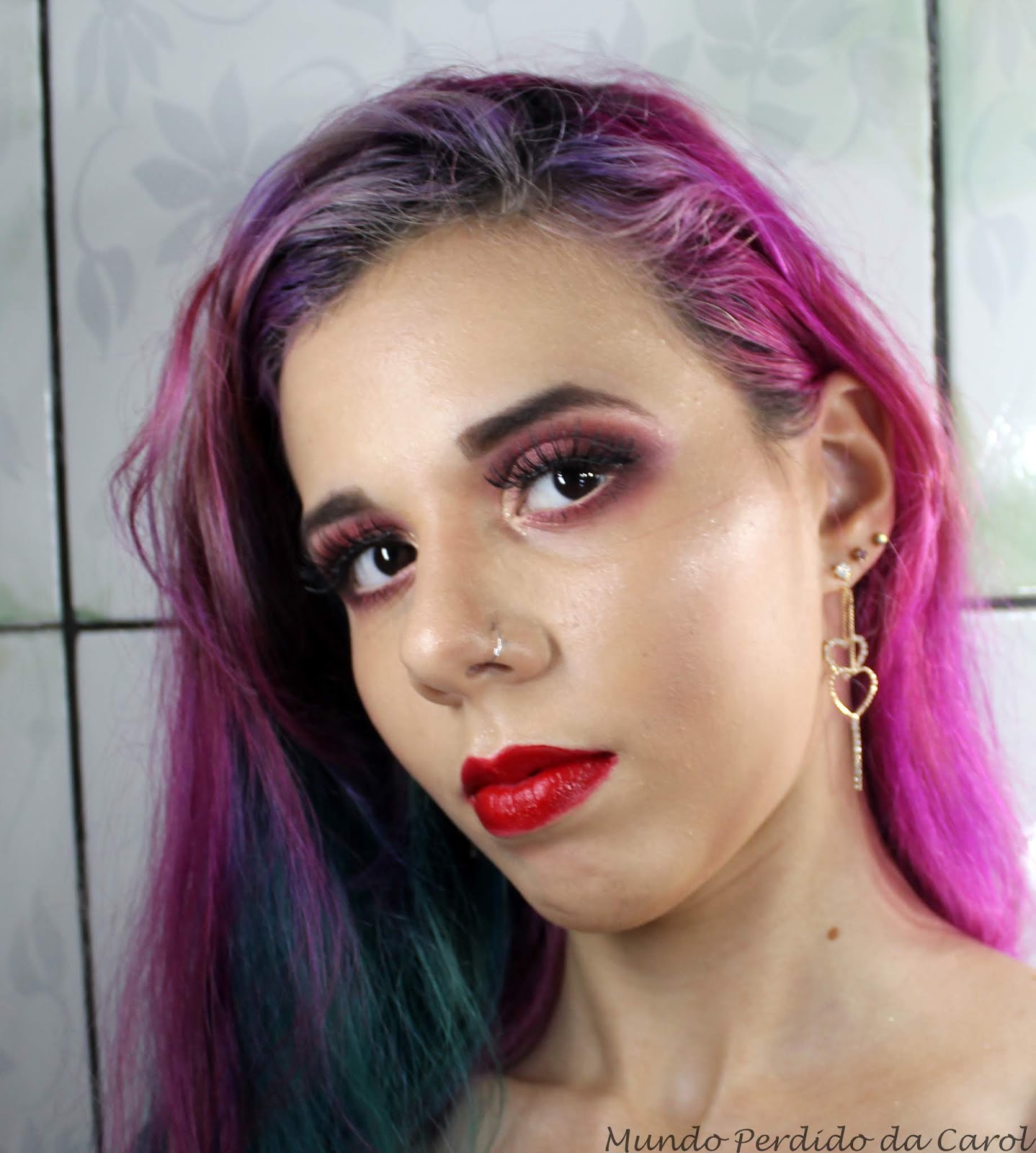 Mundo Perdido da Carol: Tutorial de Make: Vermelho Trend