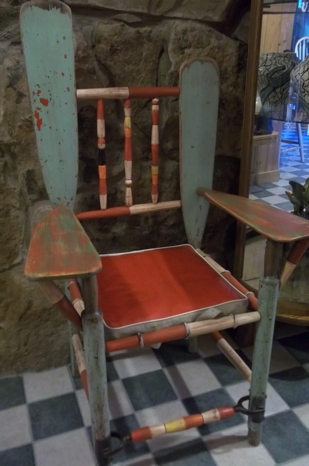 Creative Country Recycling ~ Oar and Cushion Chair - Adventures of Kids ...