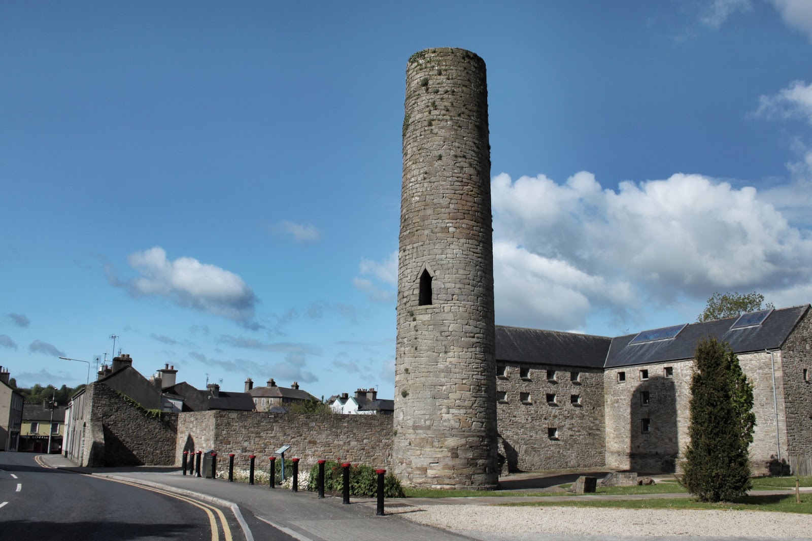 Historic Sites of Ireland: Roscrea Round Tower