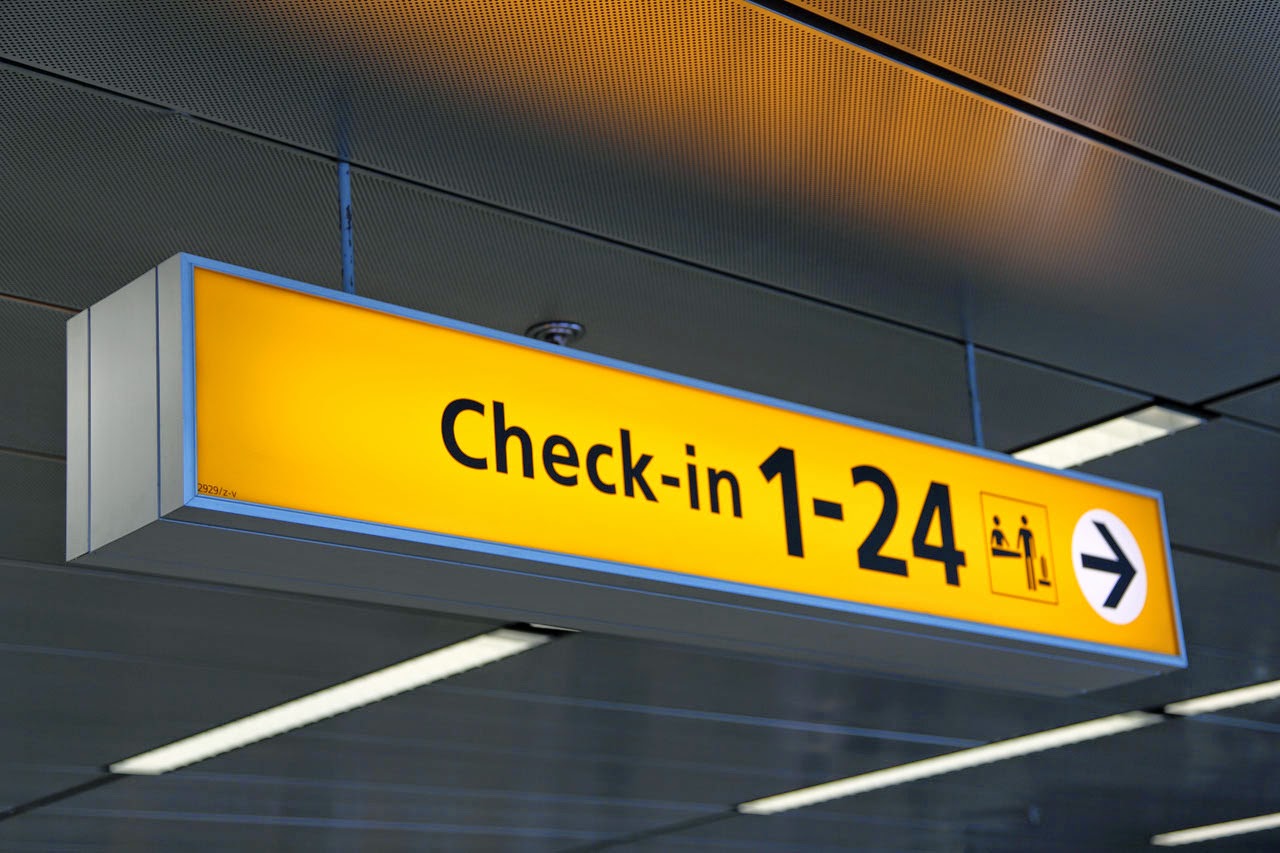 Inglês sim!: No aeroporto - Frases do atendente de check-in (inglês)