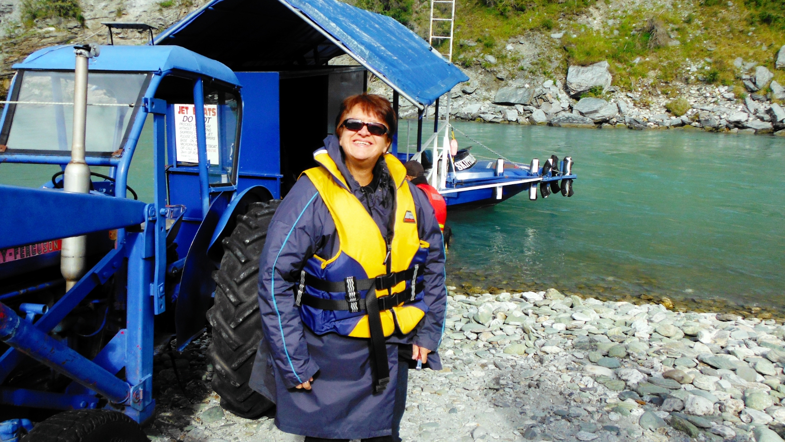 Ford Family Photos: Jetboating on the Shotover River, Skipper's Canyon ...