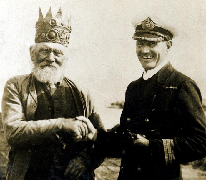 The Bohemian Budgie: Brenin Enlli, King of Bardsey