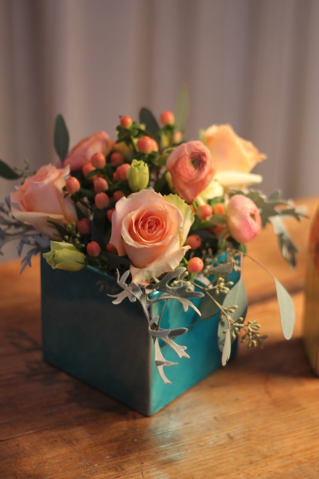 Chic Floral Designs: House party