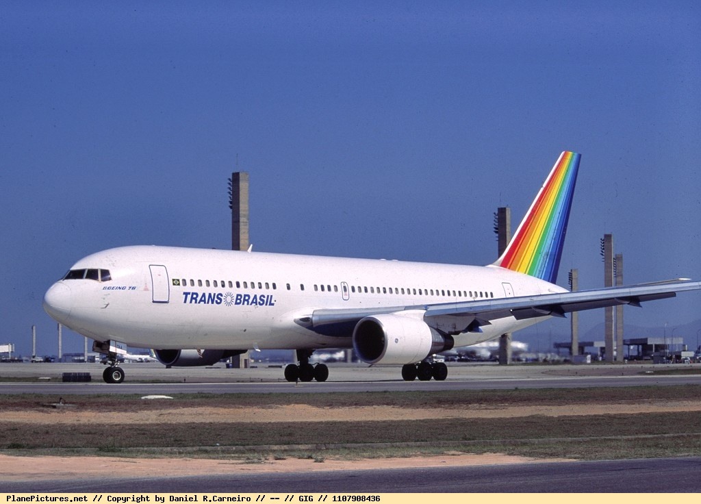Avioes Abandonados Brasil: PT-TAA O primeiro 767 do Brasil