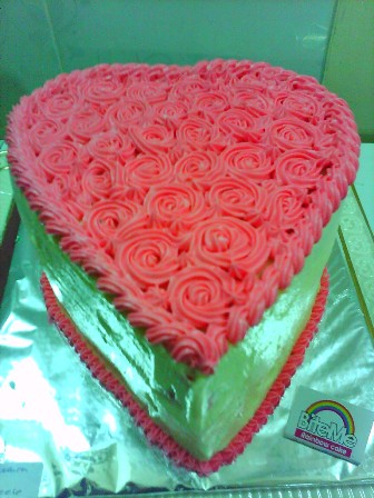 Foto Kue Ulang Tahun Romantis ~ Kue Ulang Tahun Untuk Pacar