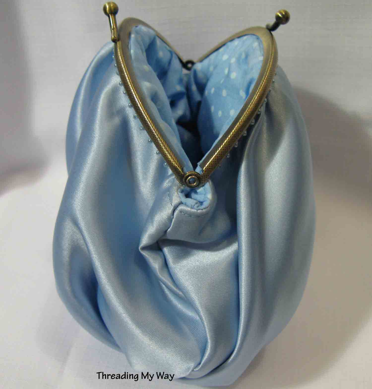 Threading My Way: Frame Purse...