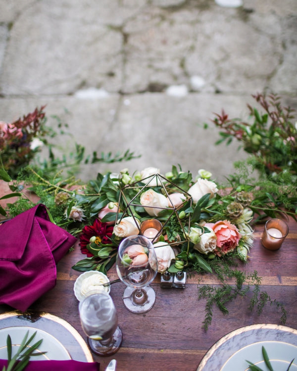 COLOR GRANADA PARA UNA BODA en LOVE, LOVE by Chic & Deco