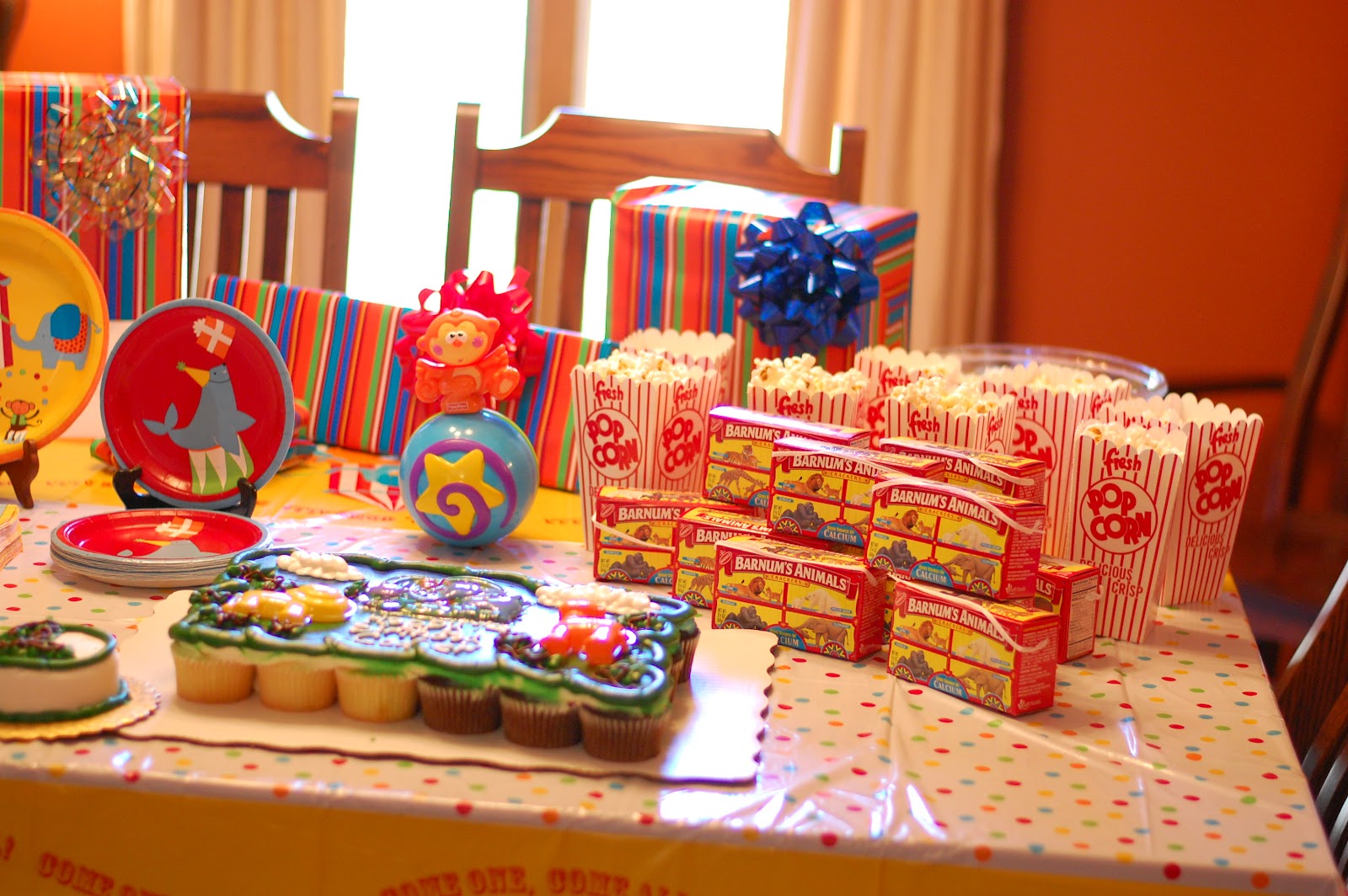 Maple Memories: Circus Themed Birthday Party