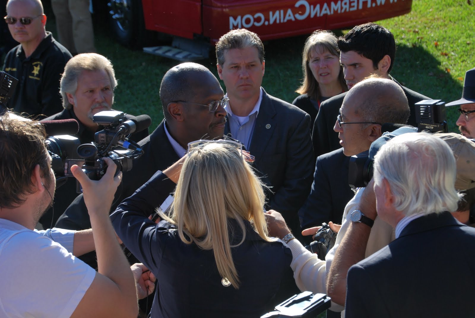 Douglass-Riverview News and Current Events: December 2011