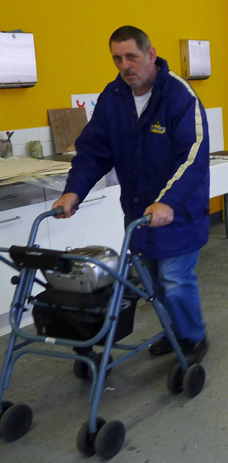 EXPERIENCES IN OUTSIDER ART : 2012