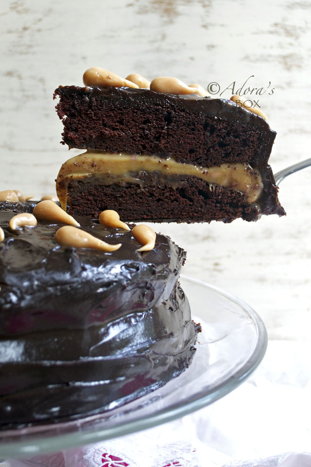 Adora's Box: CHOCOLATE CARAMEL CAKE