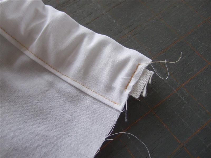 Crafty Sewing & Quilting: October 2011