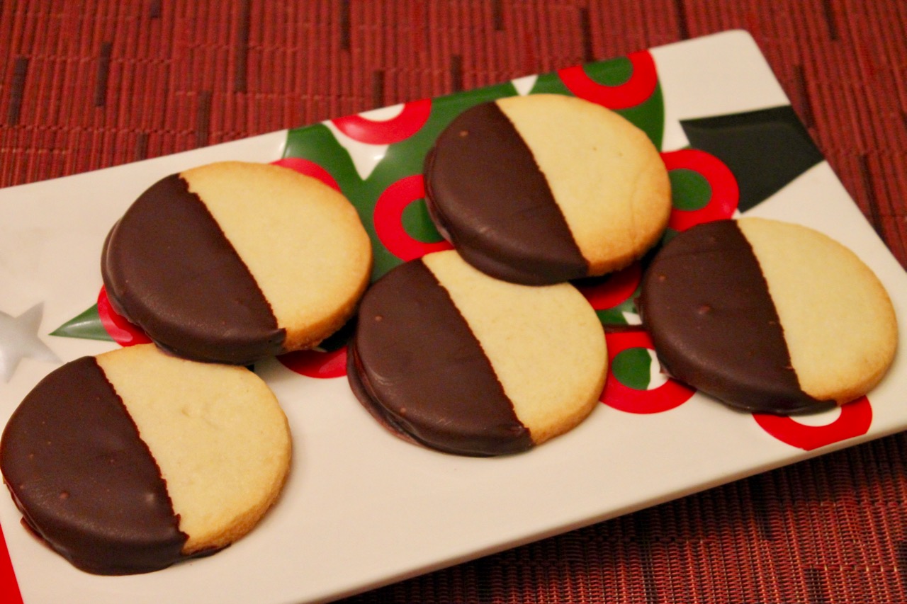 Cook In / Dine Out: Dallas Holiday Bakeoff 2016: Sue Ellen's Black and ...