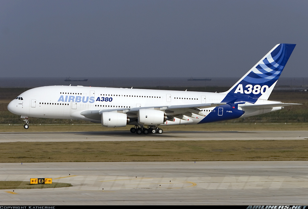 planepictures: Airbus A380