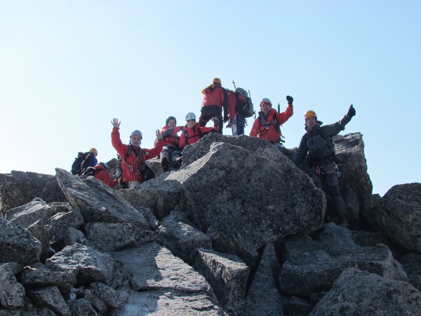 Jubilado a la marcheta: Cresta Pico Maldito a Coronas