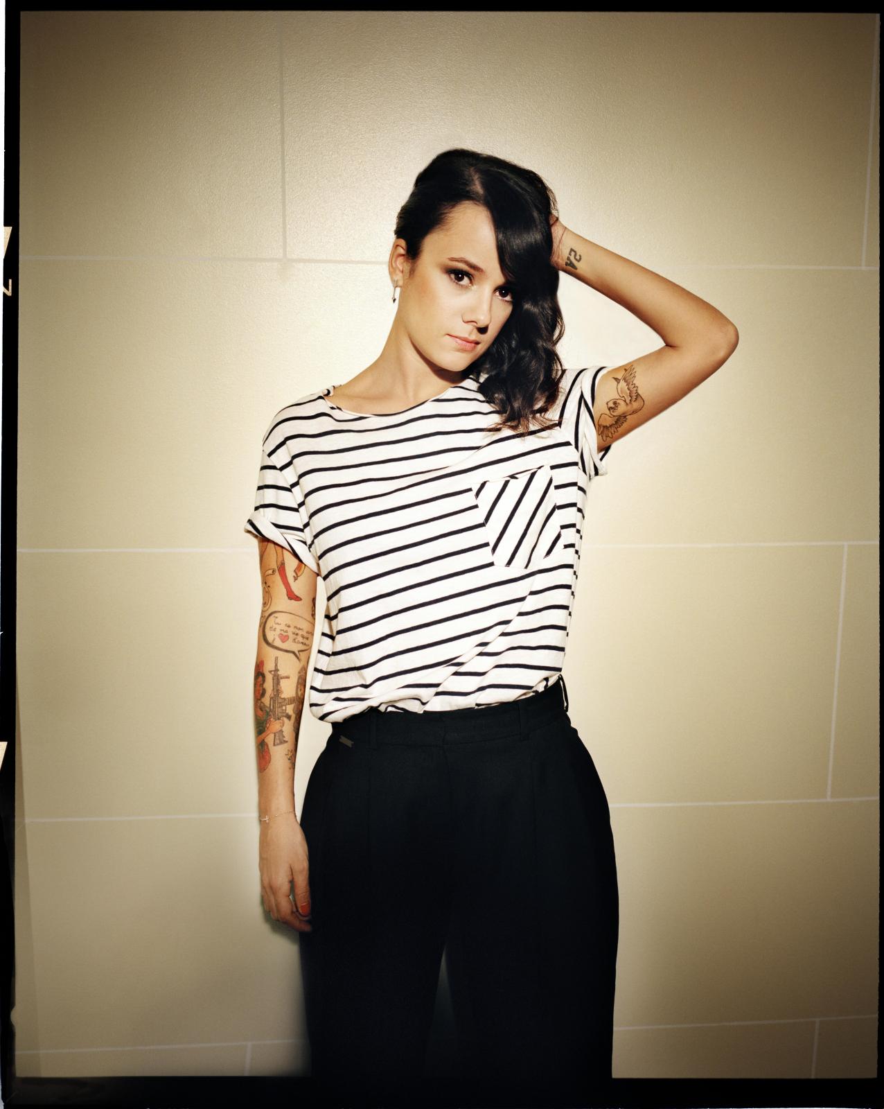 Enlaces Maestros: Alizée Nuevo album