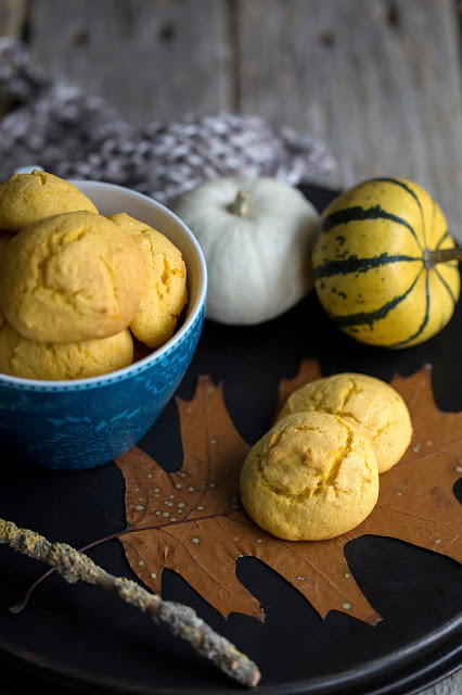 WEEKENDS IN THE KITCHEN :: BUTTERNUT COOKIES ※Курабии с тиквено пюре
