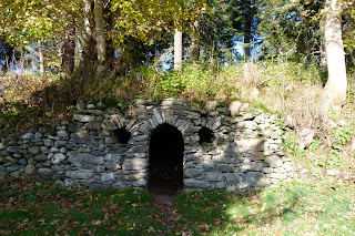 Memoirs of a Bed & Breakfast Owner: A wander up the Riverbank at Dunkeld