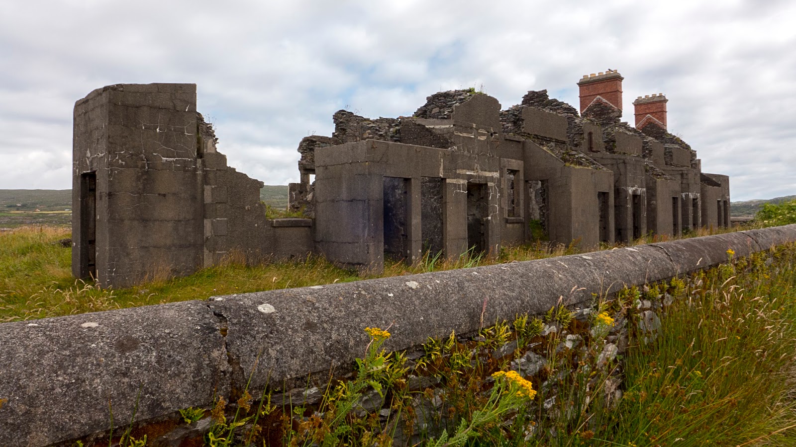 A Backpacker's Life: The O'Leary and O'Sullivan House