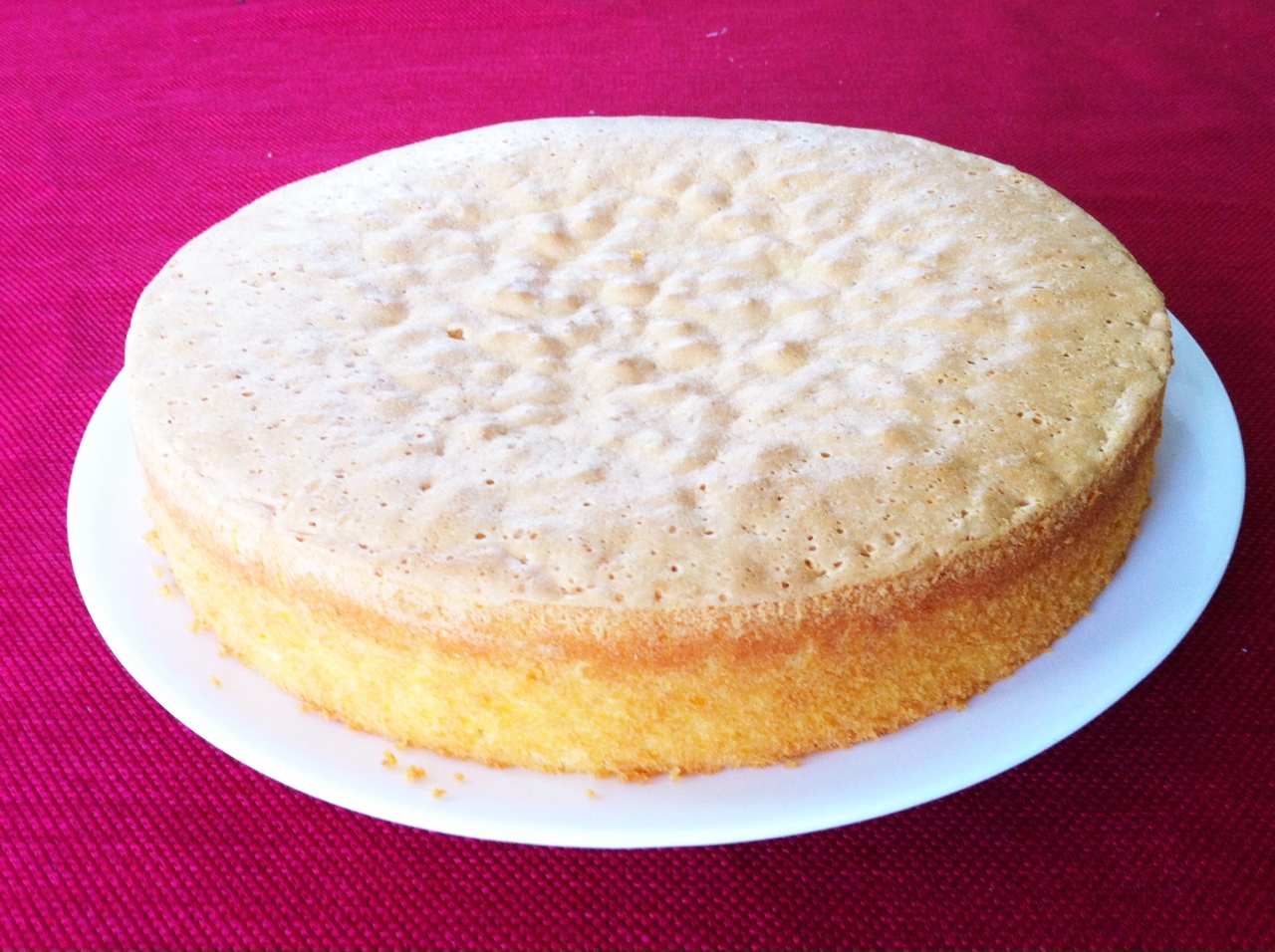 Fueling with Flavour: Gie's Mamon - Filipino Sponge Cake