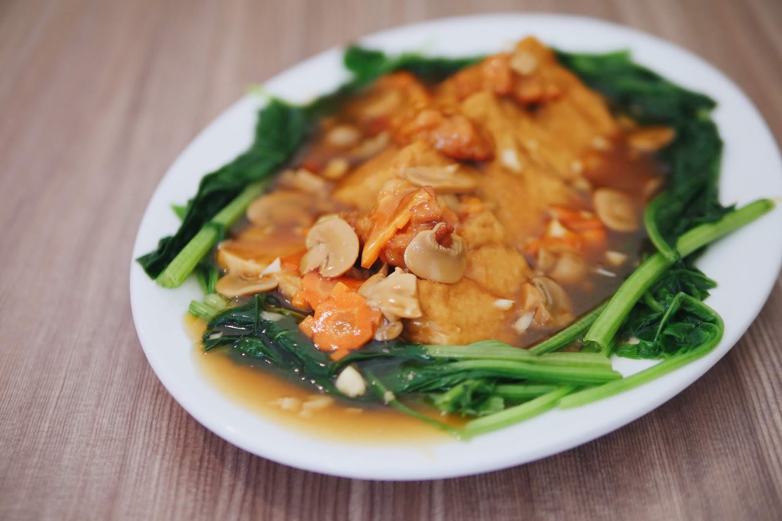 Pocai Telur Asin / Sayur Pocai Atau Bayam Jepang Yang May Star Surabaya ...