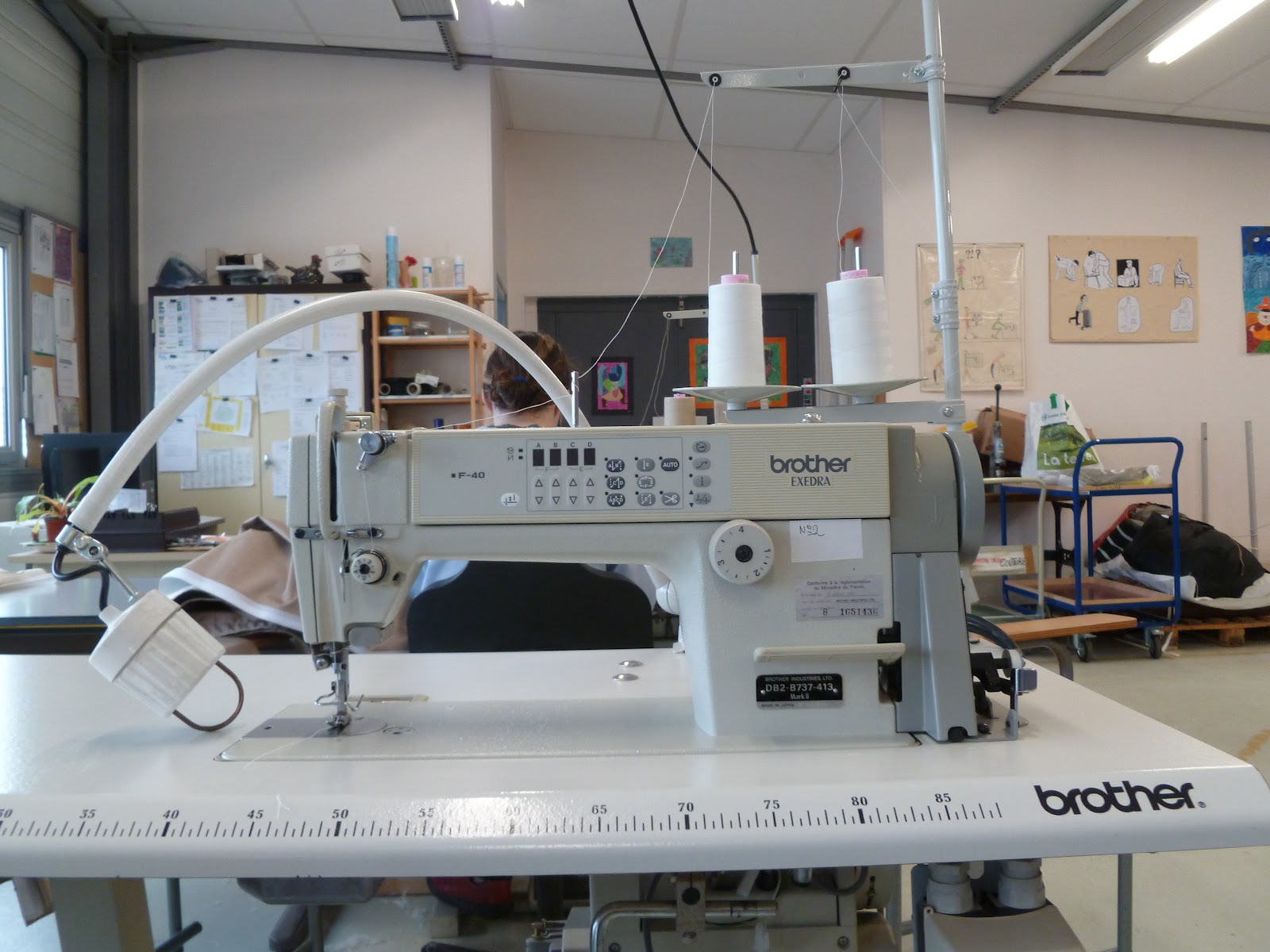 ATIS le blog: LES MACHINES DE L'ATELIER COUTURE