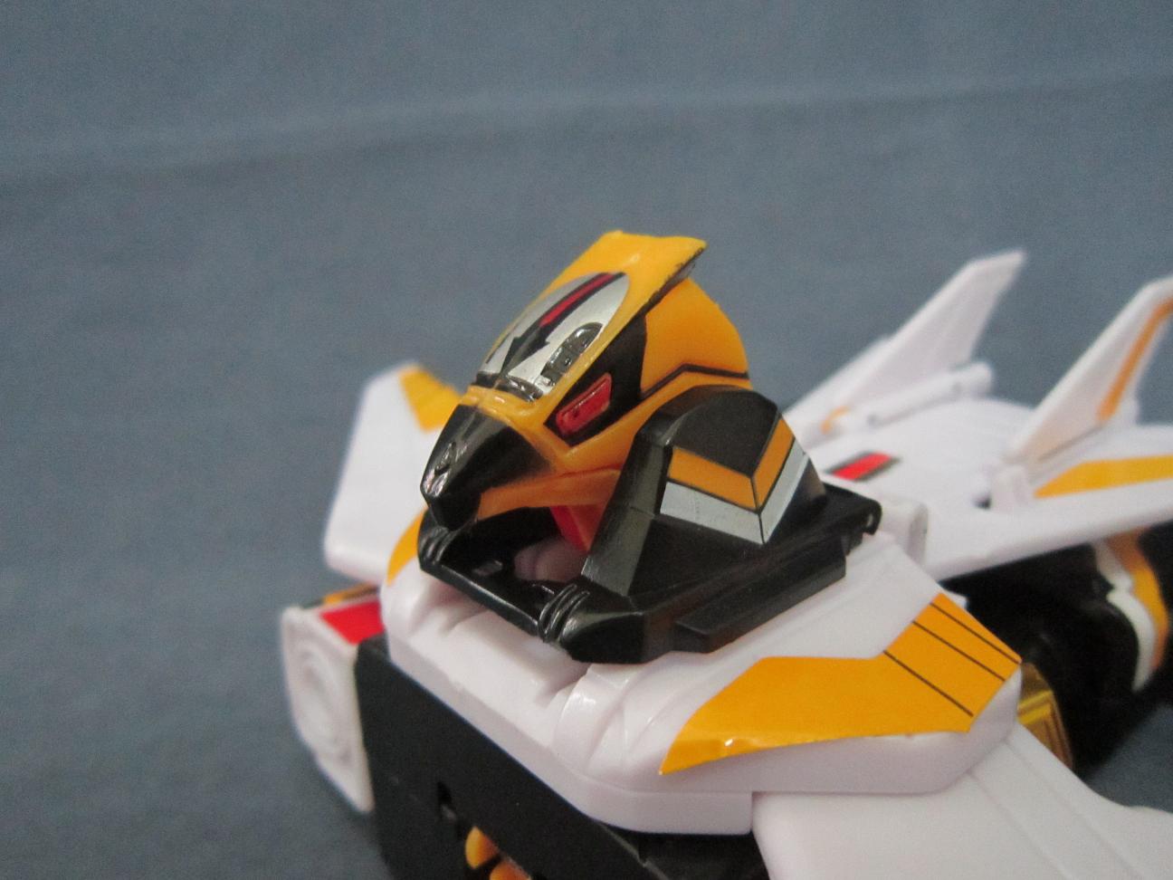 Hong's Hobby Garage: HHG's bottleg toy review: Hawk Overlord (Hyper Haken)