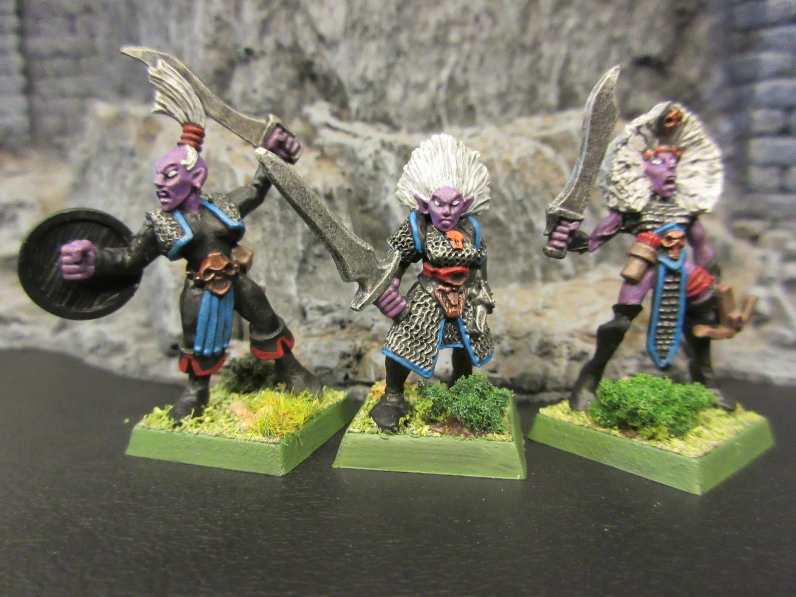 Mars-Miniatures: Oldhammer Elves: How Night Elves became Dark Elves