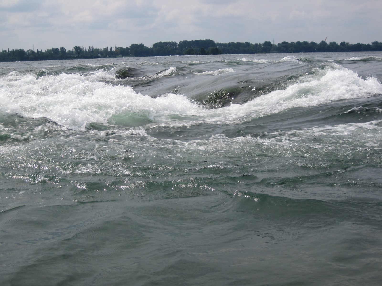 Canoeing around Montreal, Quebec and Ontario: Canoeing the Lachine ...