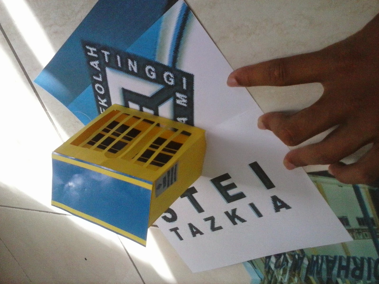 cara membuat pop up sederhana ~ lucu lucuan