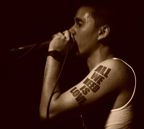 La Vida De Canserbero: Biografia - "Nacimiento" de Canserbero