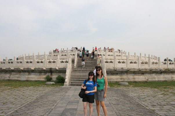 LAURA ONG: Photo Gallery