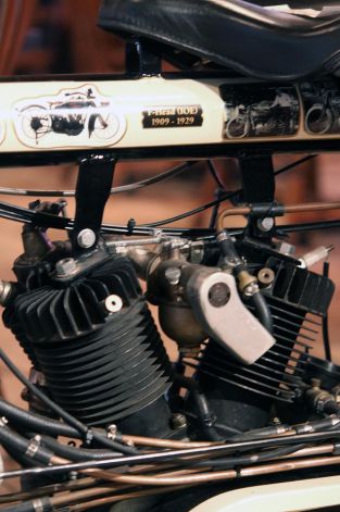 Blog do Wilson Roque: Uma Motocicleta com 7 Motores Harley-Davidson