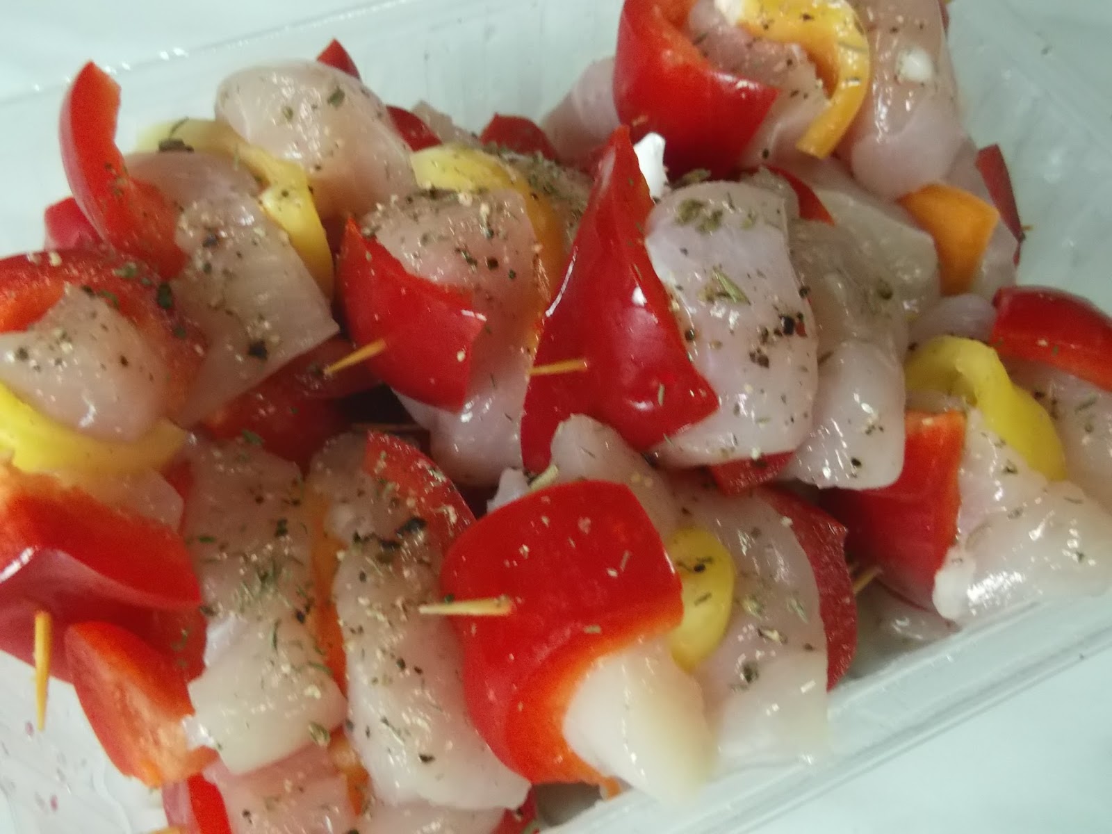 Hellena ...din bucataria mea...: Mini frigarui de pui cu cidru de mere