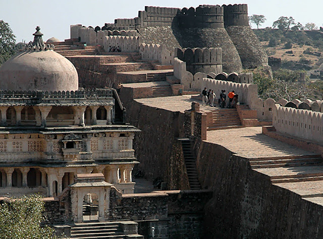 A Walk Through History : Forts Revealing The Grandeur Of Rajasthan ...