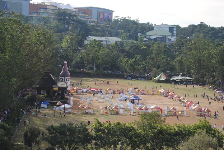 THE CLAMOR OF KALINGA: Panagbenga, Baguio's Pride, Philippines 2011