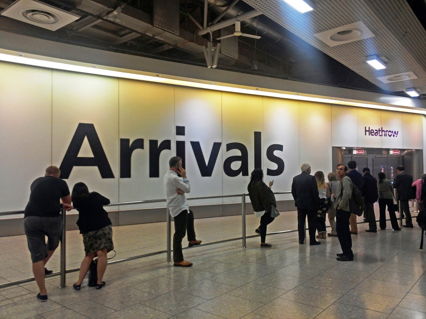 the viewing deck: Pinoy Backpacker's shared Experience with Immigration ...