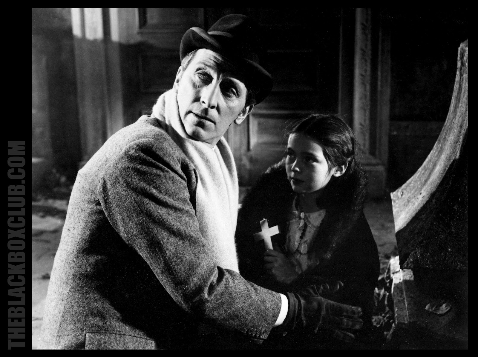 The Black Box Club: HAMMER FILM PRODUCTIONS: JANINA FAYE CHATS TO 'SAM THE CAM' AT 'DRACULA 58 ...