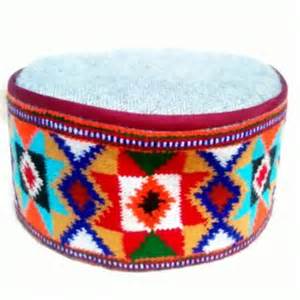 the_roving_feet: Facts about Himachali topi, that most of you didn't know.